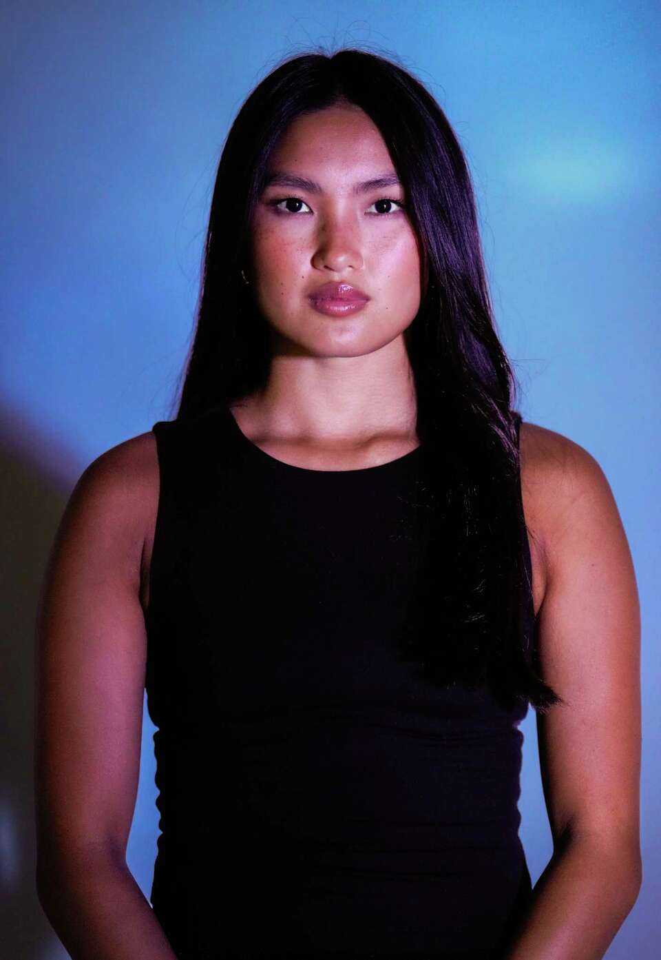 UH's Alexa Massari has new goals after being in SI swimsuit issue