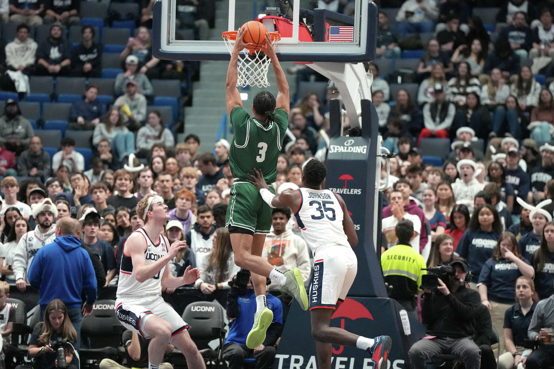 UConn men's basketball adds transfer forward Dwayne Koroma