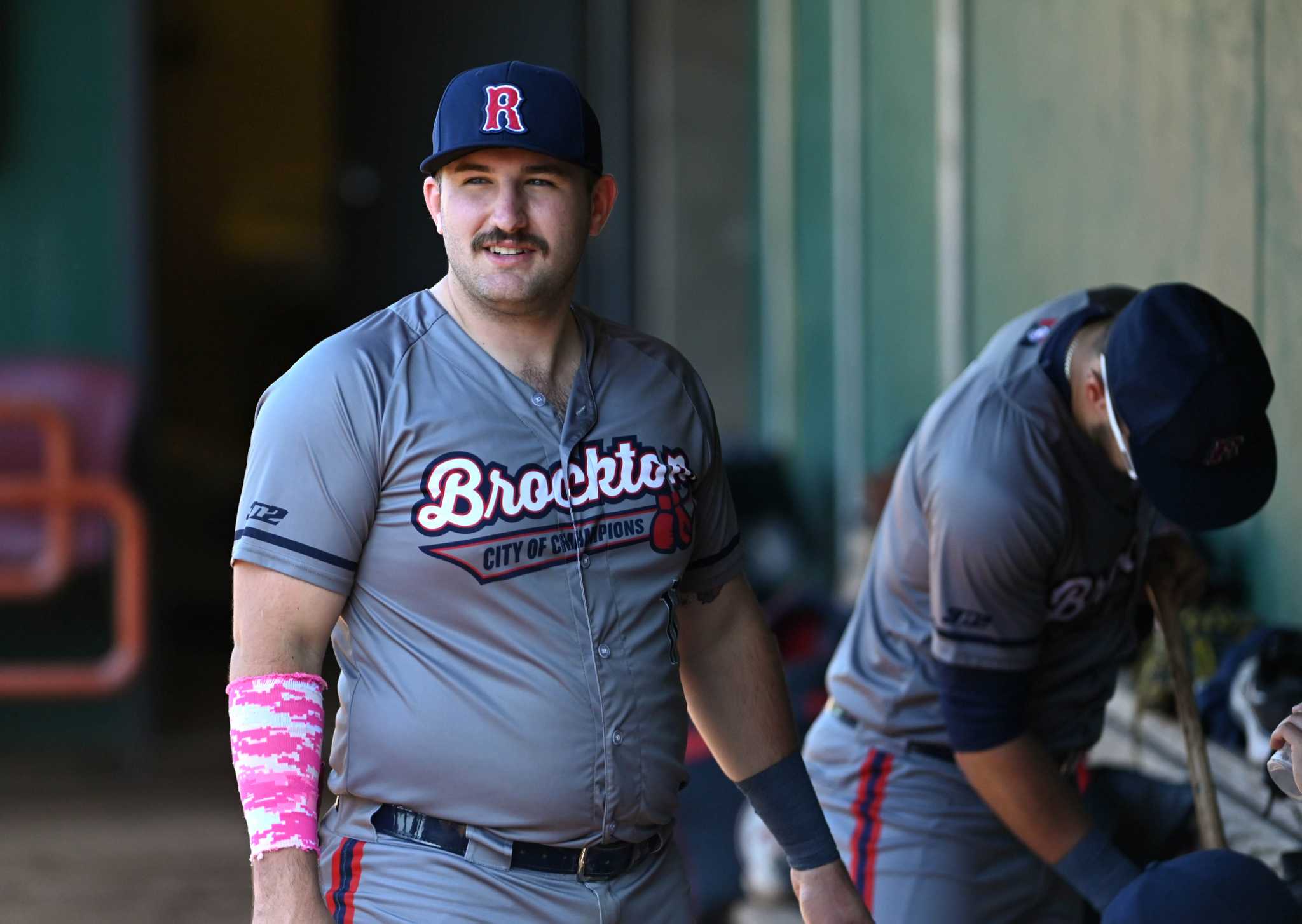 Accused of losing on purpose, Derek Bender restarts baseball career