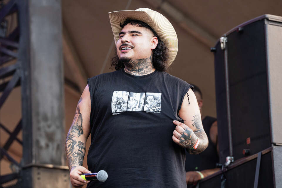 Texas rapper That Mexican OT blasted by bull at rodeo event