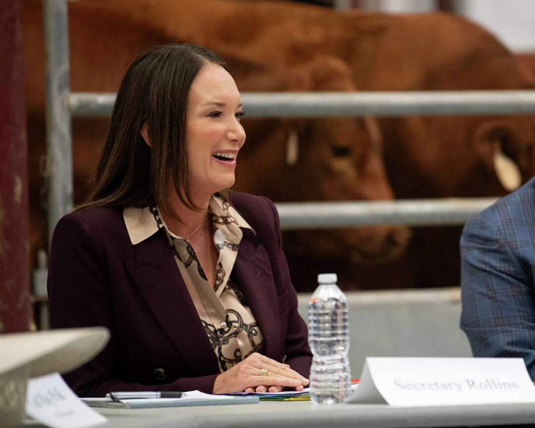 U.S. halts livestock imports from Mexico due to New World screwworm