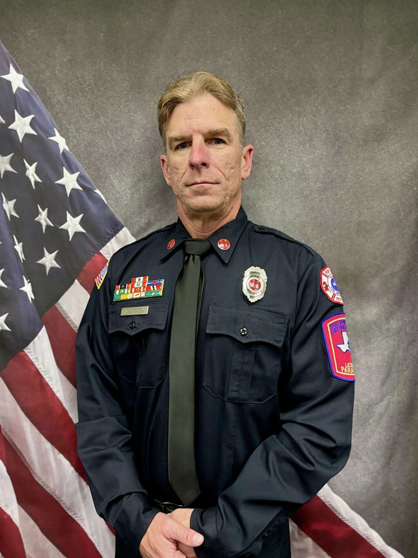 Texas fireman dead in Mother's Day crash after baby's birth