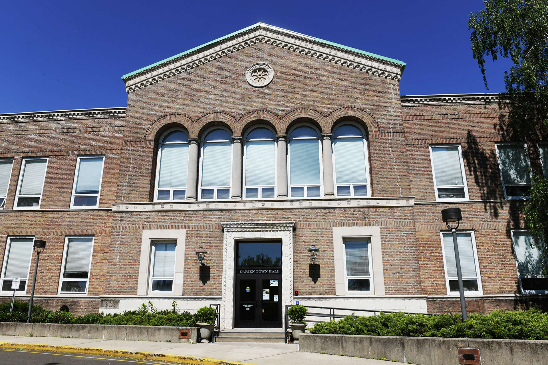 Darien CT News