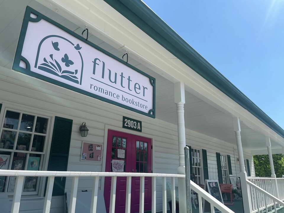 Romance-only and niche bookstores to visit in Texas