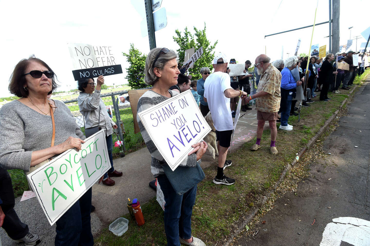 National group targets Avelo deportation flights amid Tweed protests