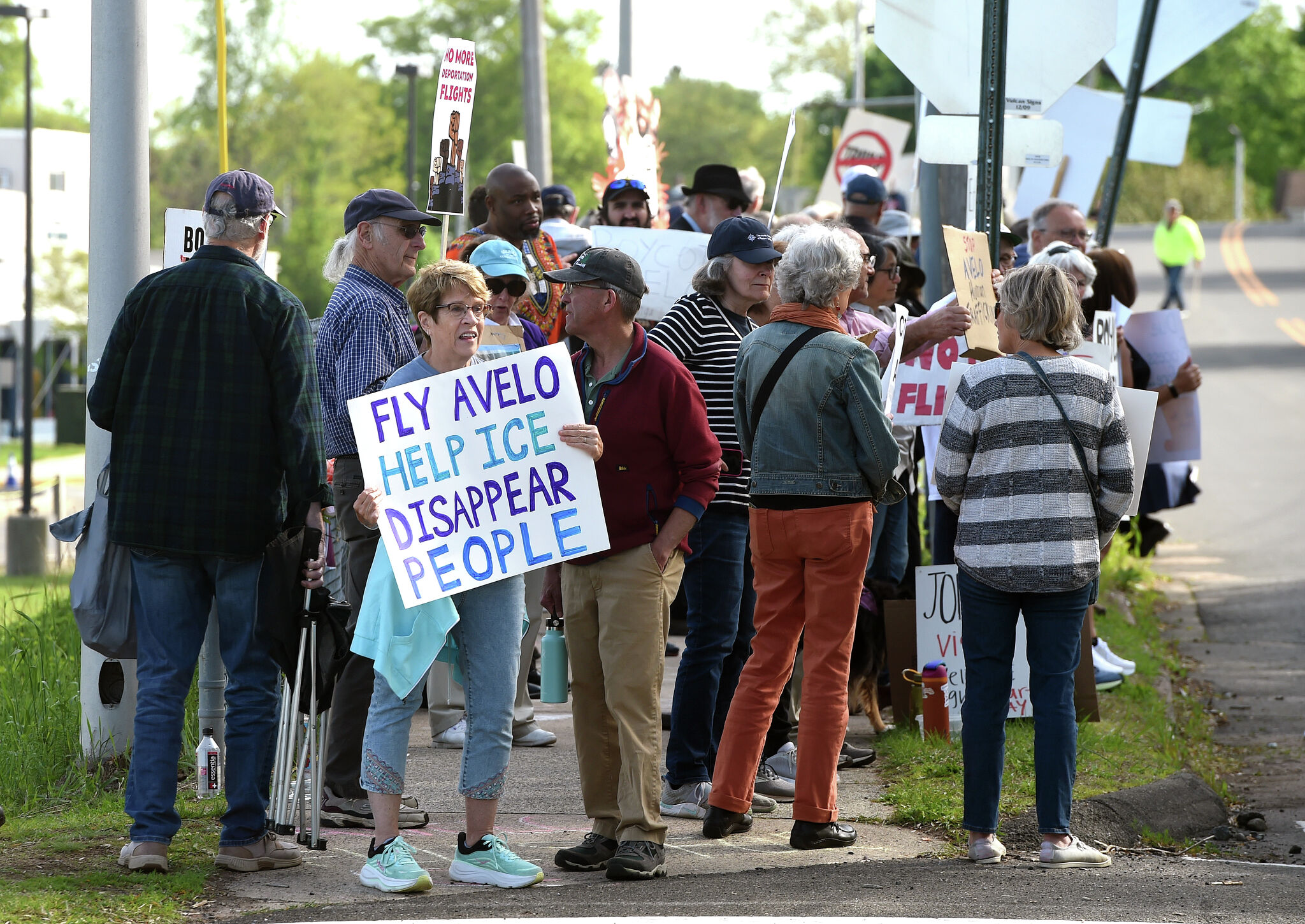 Avelo Airlines to end ICE deportation flights
