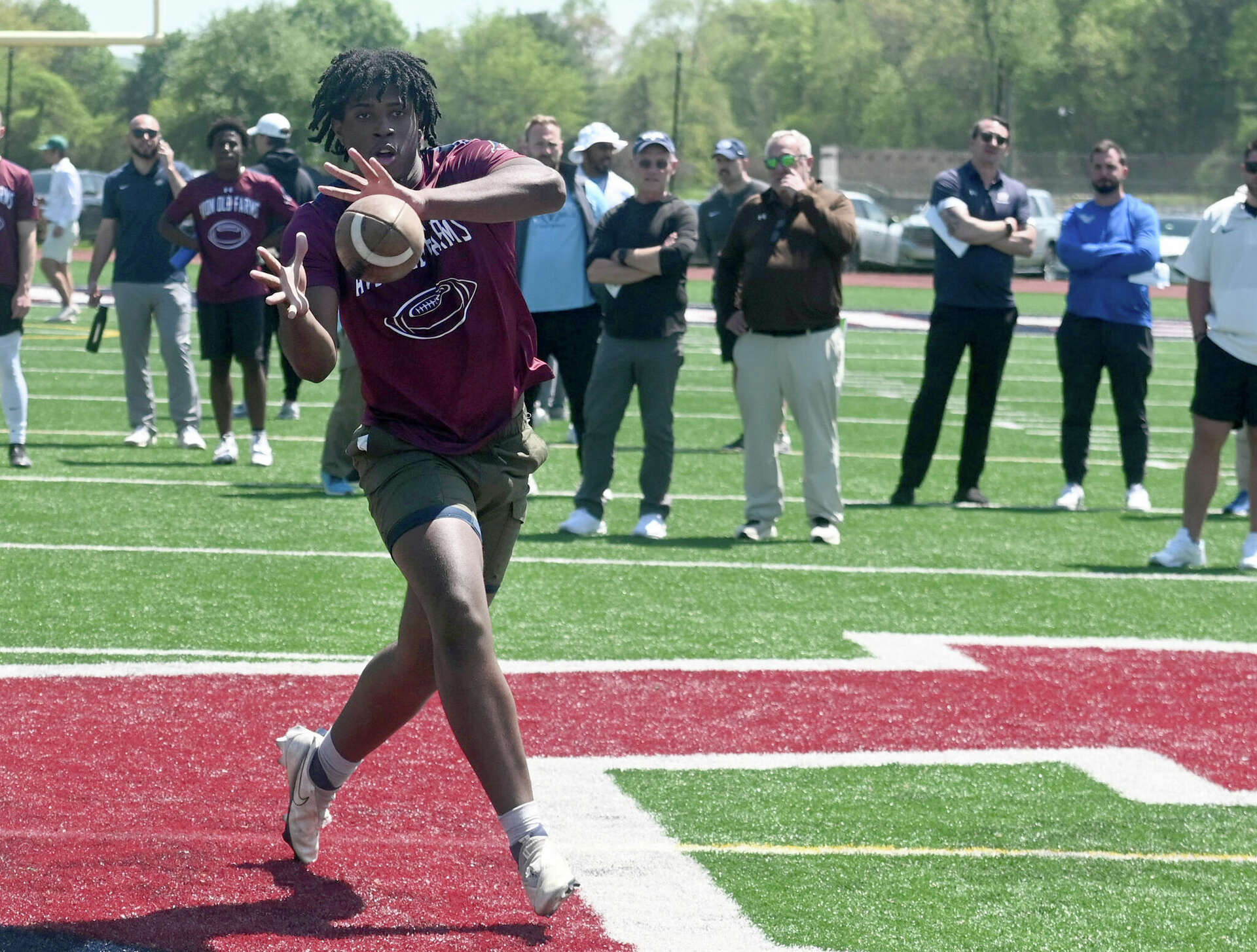 Mason Leak hopes Avon Old Farms football will help recruiting