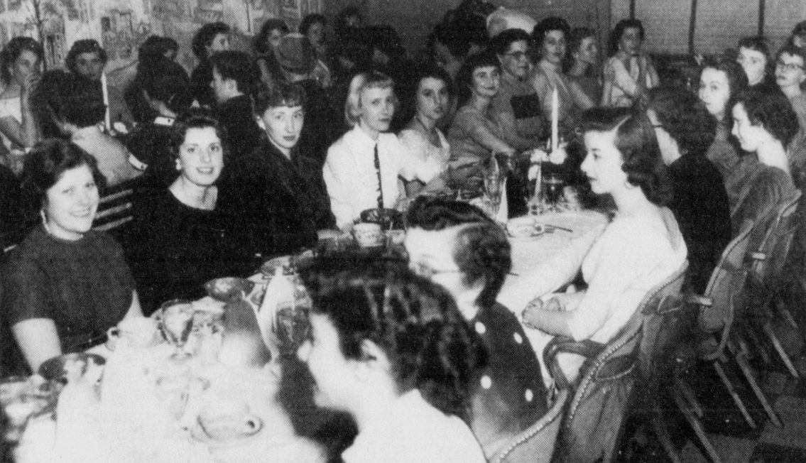 Alton Box Board Co. women gather for 1954 Stratford Hotel dinner