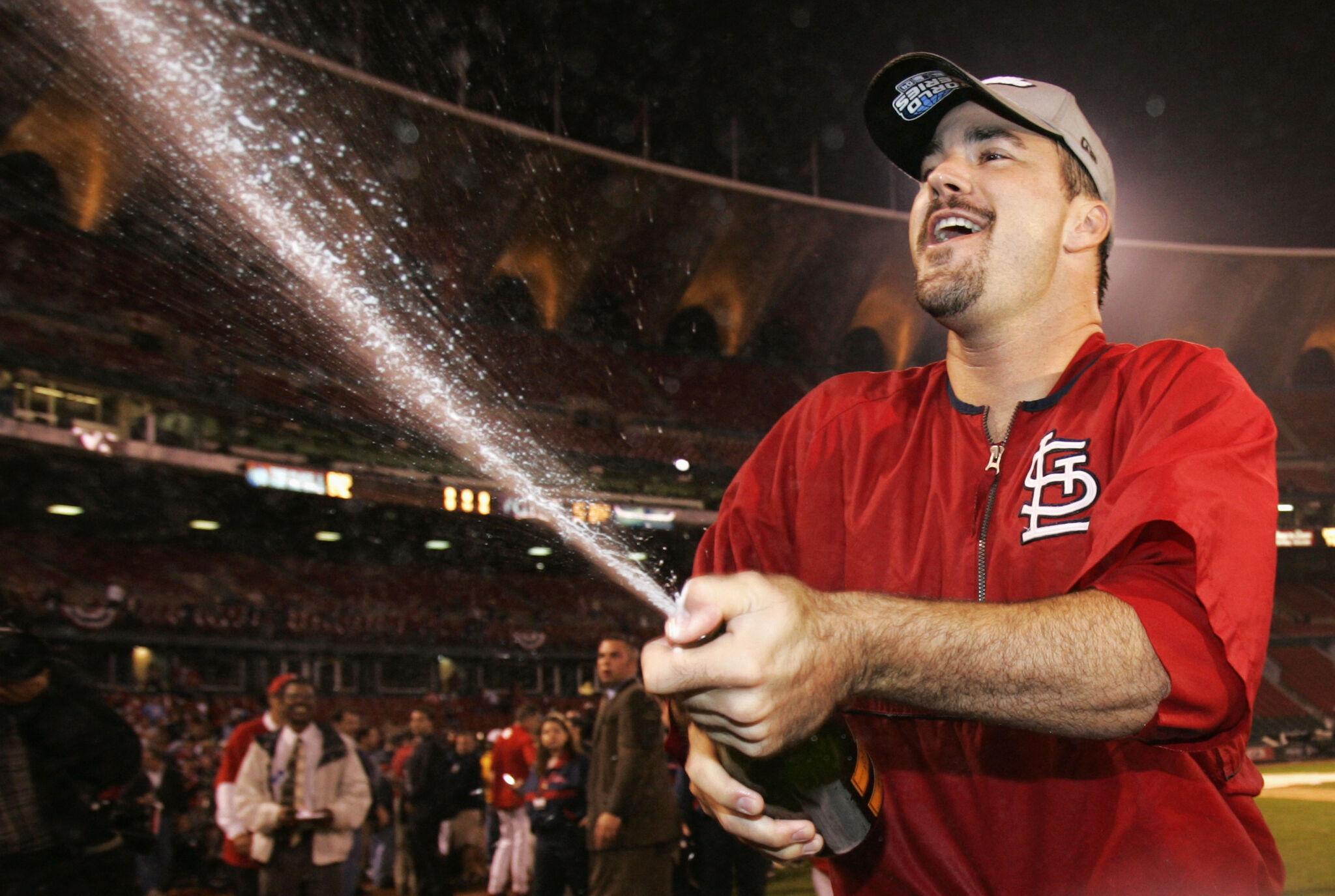 9-game winning streak or more historically leads Cardinals to playoffs