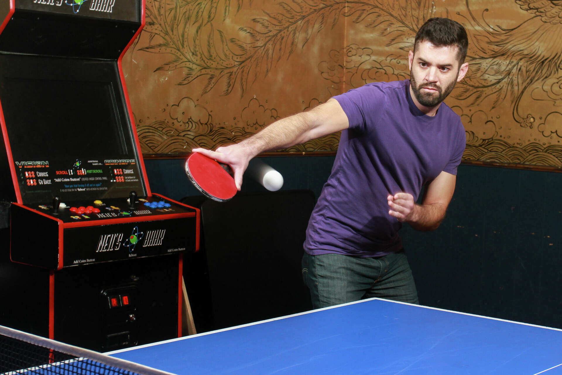 Houston's Neil's Bahr announces move date for new location