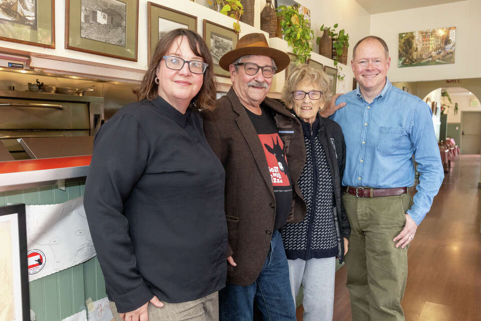 The legendary San Francisco pizza shop that housed a herd of goats
