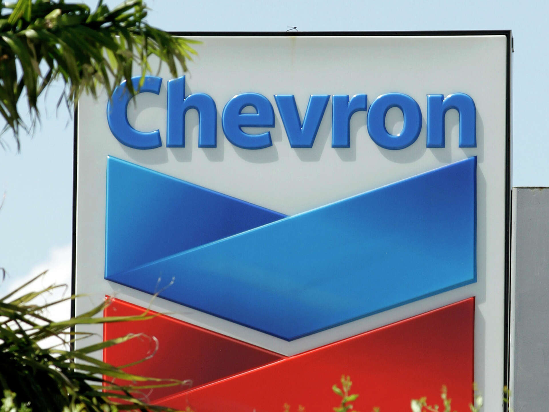 Chevron to cut 200 jobs across multiple Midland locations
