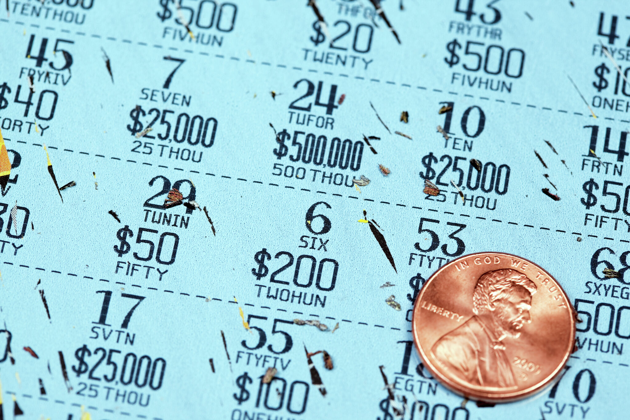 Baytown resident wins $1 million on scratch off lottery