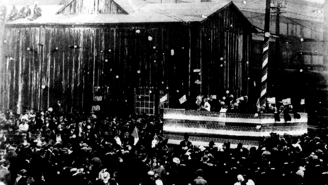 Laclede Steel Alton Works hosts patriotic rally in 1917