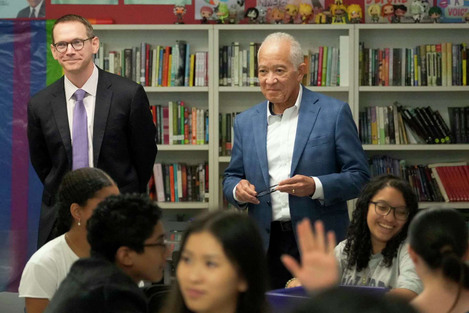 TEA commissioner praises HISD's NES model in latest visit to schools