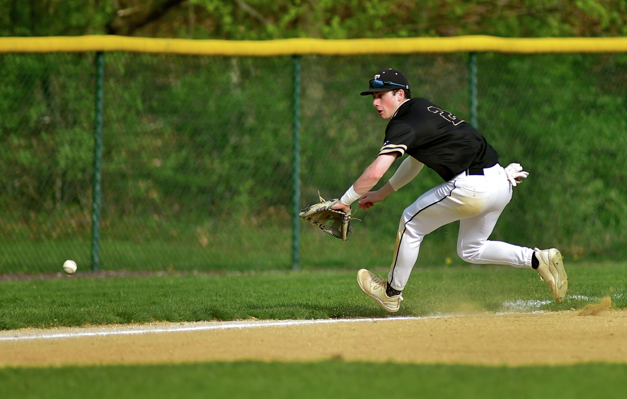 CT two-sports star Trumbull's Ryan Johnston recovers from knee injury