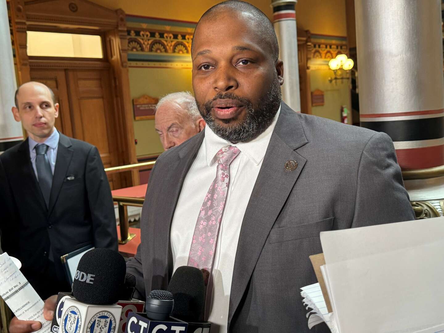 After 11 hours, 18 amendments, CT Senate passes new gun legislation