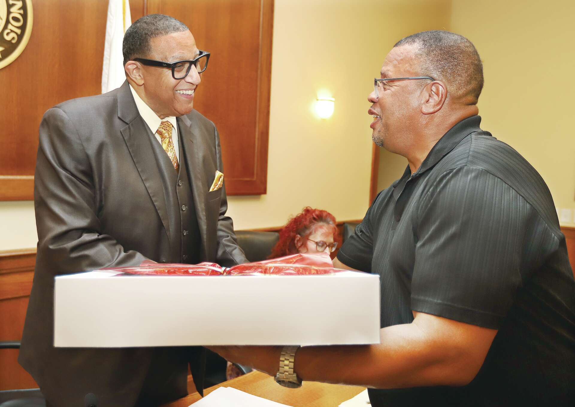 Alton swears in mayor, new city council members at City Hall