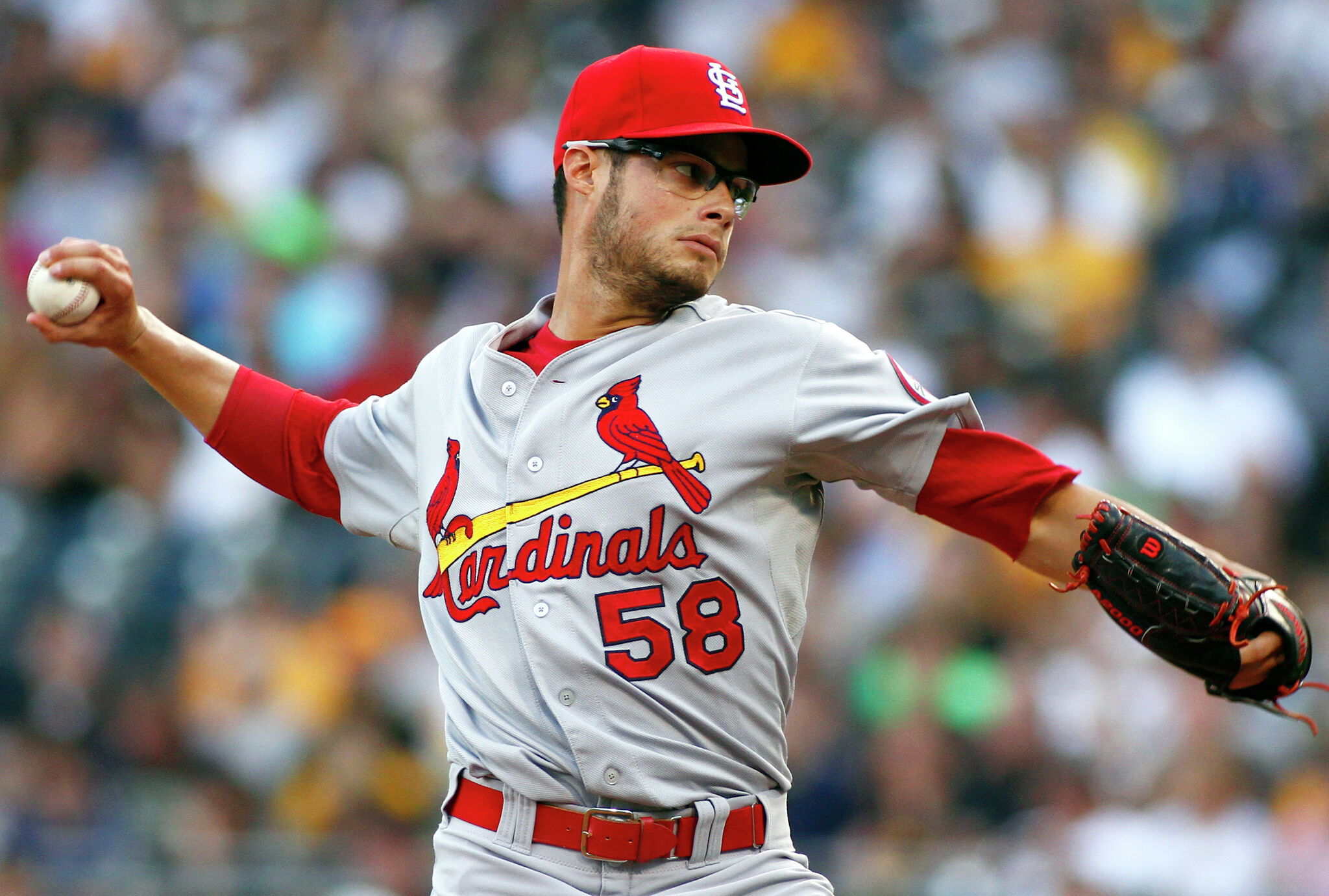 Joe Kelly, Cardinals reunion and bullpen oomph suggested for St. Louis