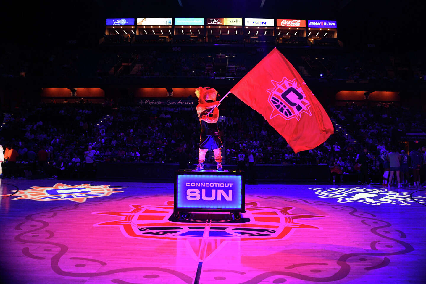 Why the WNBA's Sun could be on the way out of Connecticut
