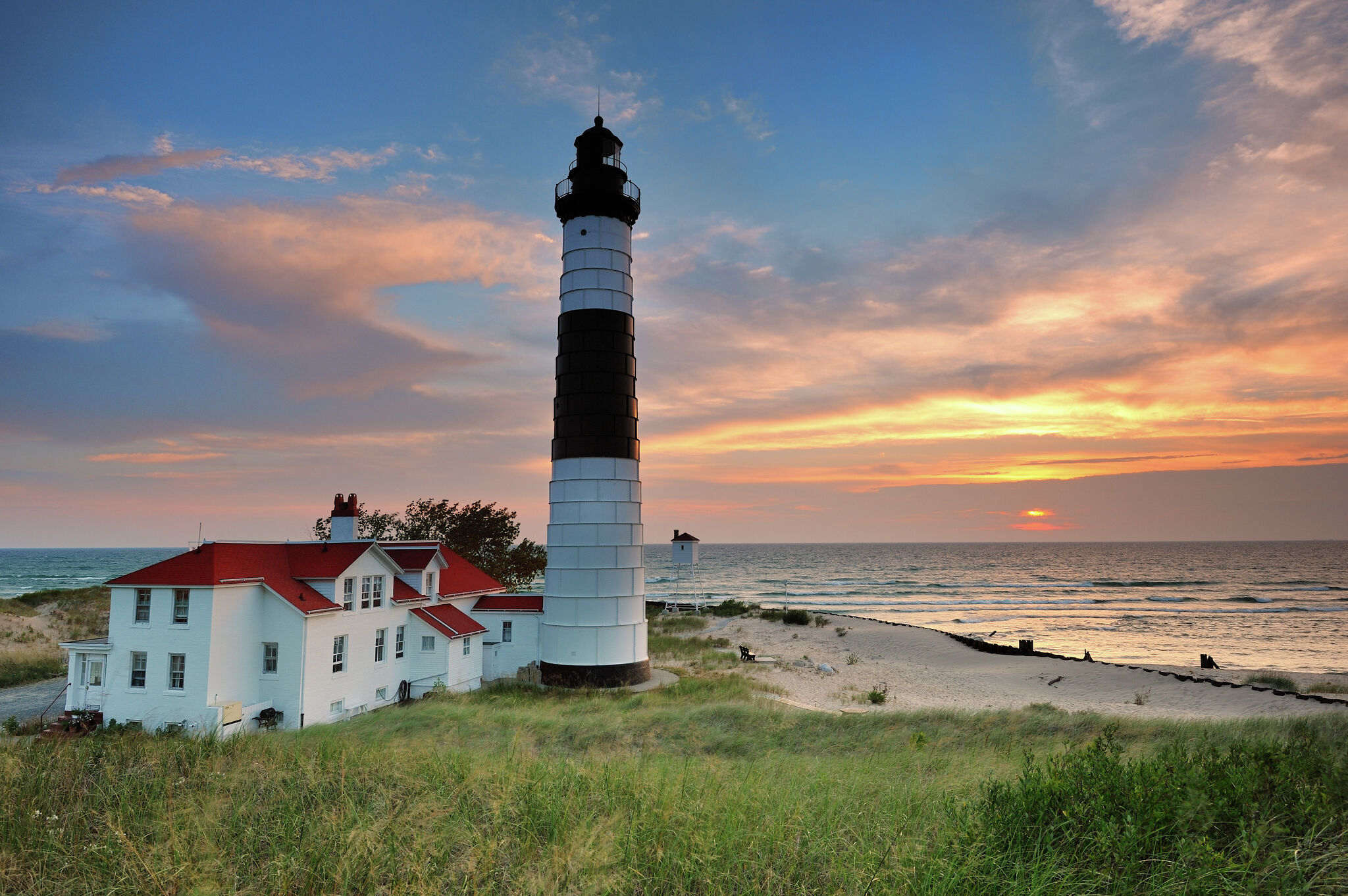 5 "Great" Lake Michigan lighthouses to explore this summer in 2025