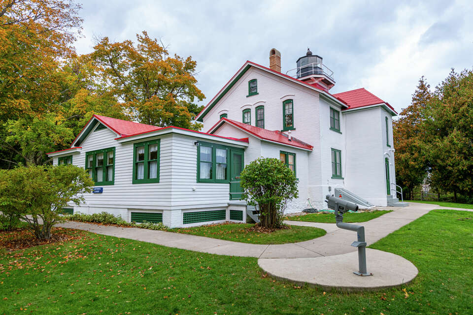 5 "Great" Lake Michigan lighthouses to explore this summer in 2025