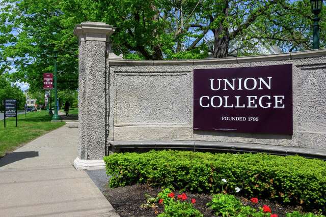 Union College falls short on enrollment with fewer foreign students