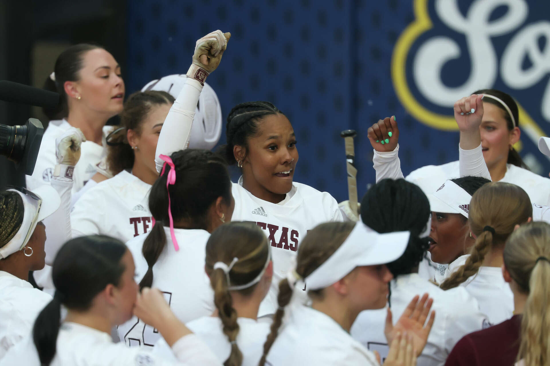 Texas A&M softball may be No. 1 but Aggies still have something to pro