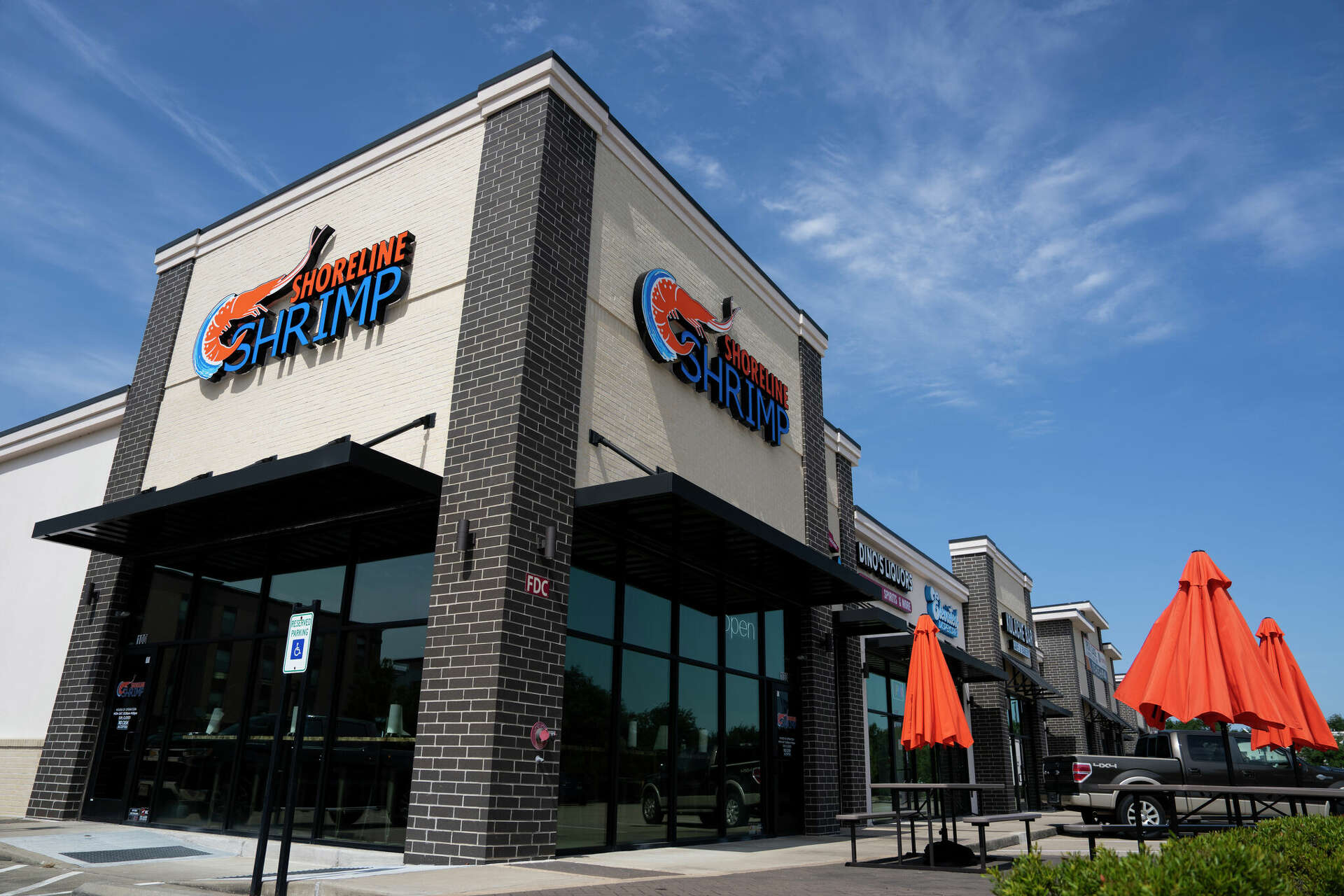 Shoreline Shrimp: Hawaii-inspired restaurant opens in Houston