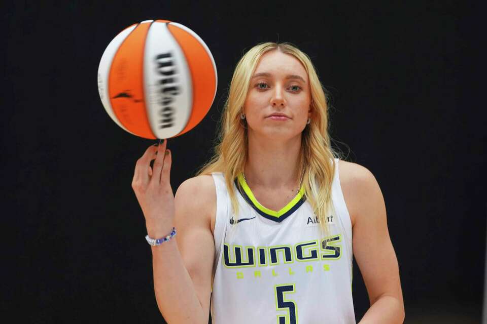 Caitlin Clark muscles up for new WNBA season that adds Paige Bueckers