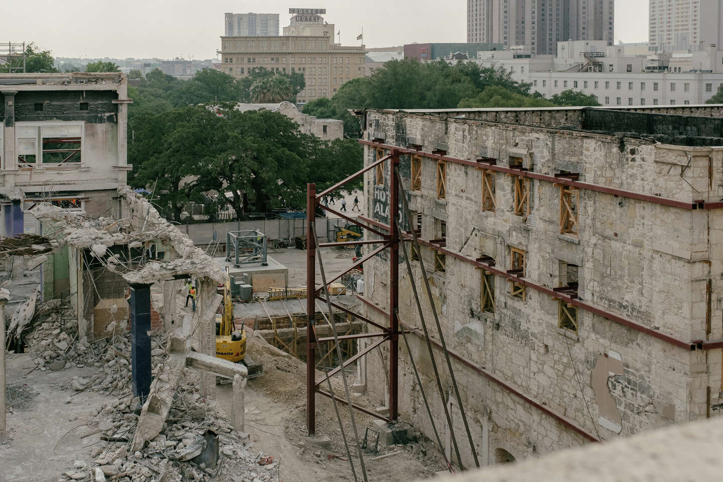Texas lawmakers fast-track changes in who controls the Alamo