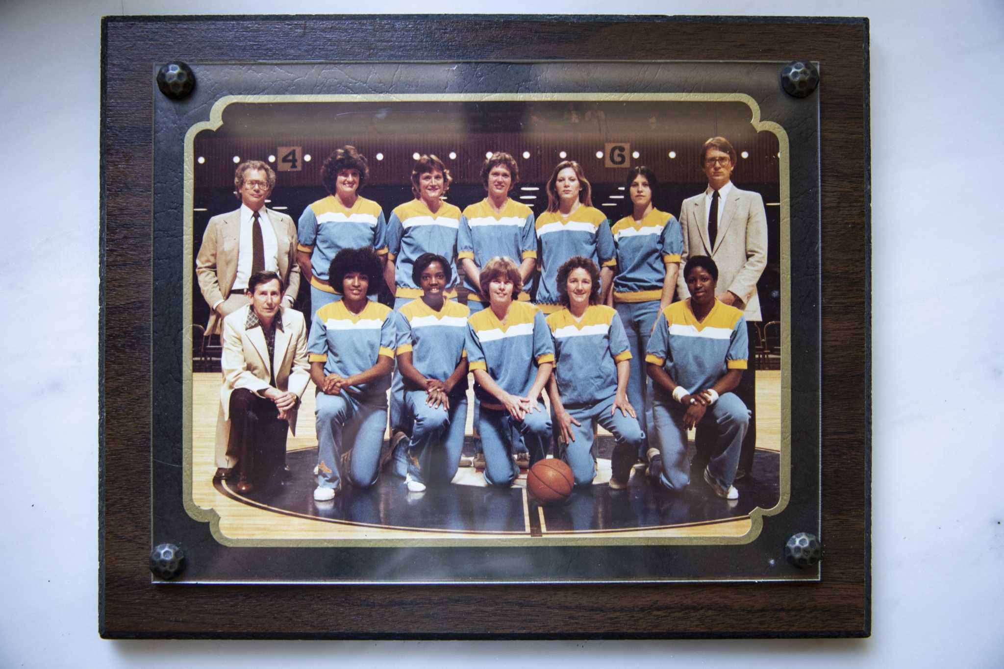 Valkyries tip off new era in Bay Area’s epic women’s hoops history