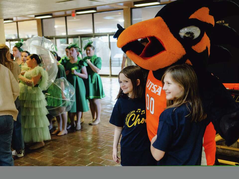 UTSA says rebranding won't erase roadrunner mascot
