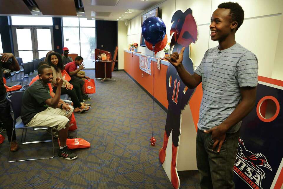 UTSA says rebranding won't erase roadrunner mascot