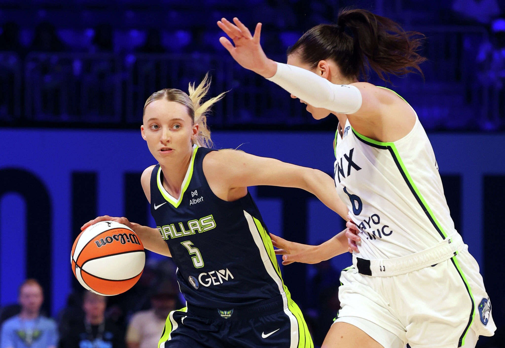 Paige Bueckers scores six points in first half of her WNBA debut