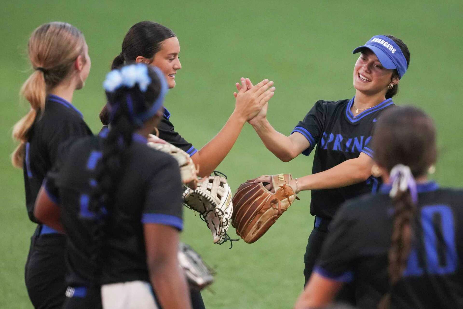 Clear Springs advances to UIL state softball semifinals