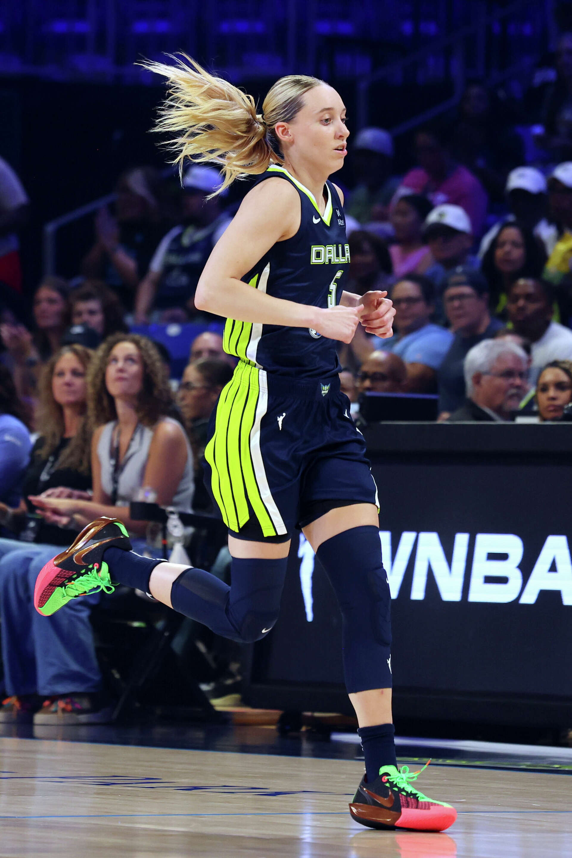 Napheesa Collier dominates in Paige Bueckers' WNBA debut