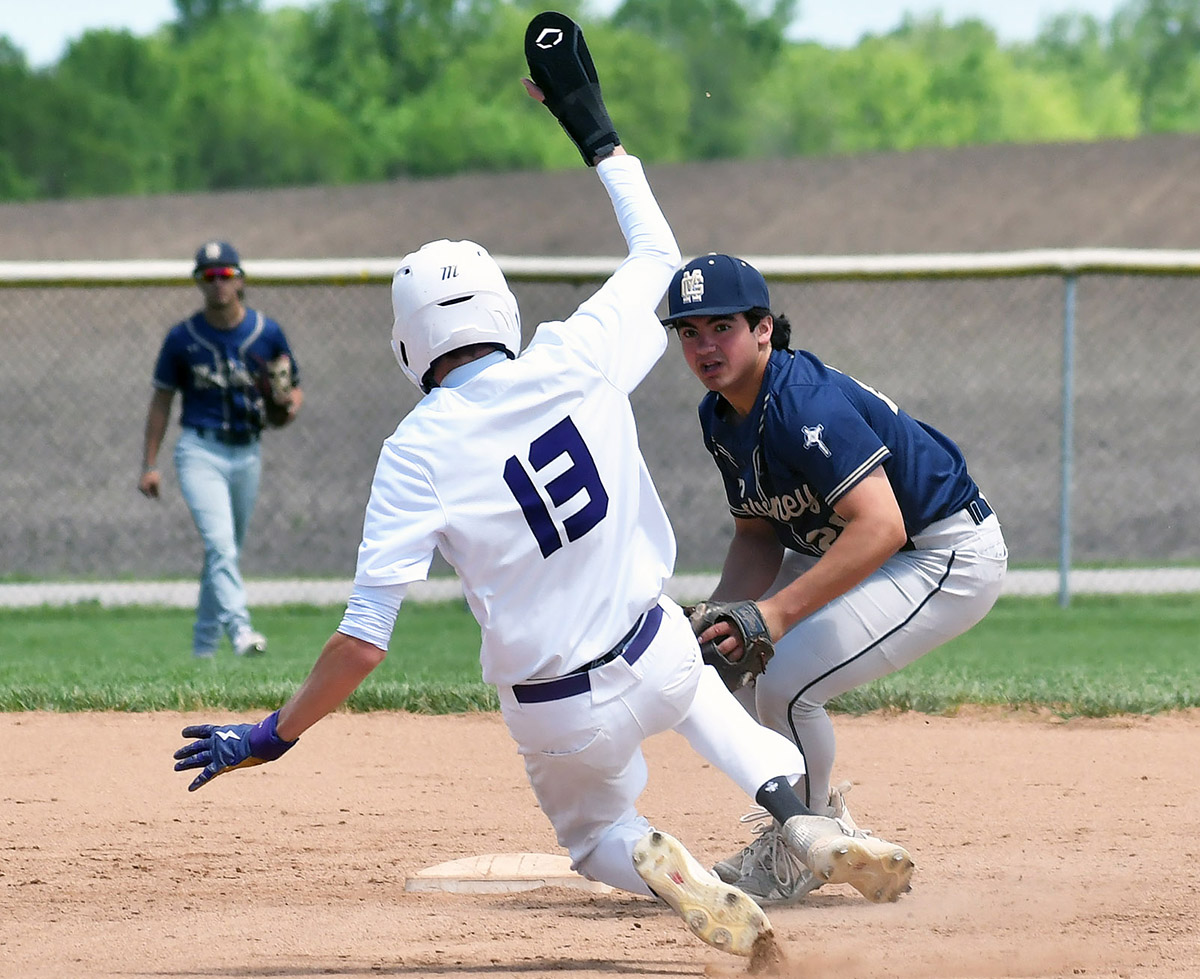SATURDAY BASEBALL: Griffins win 31, Staunton's Brown hurls no-hitter