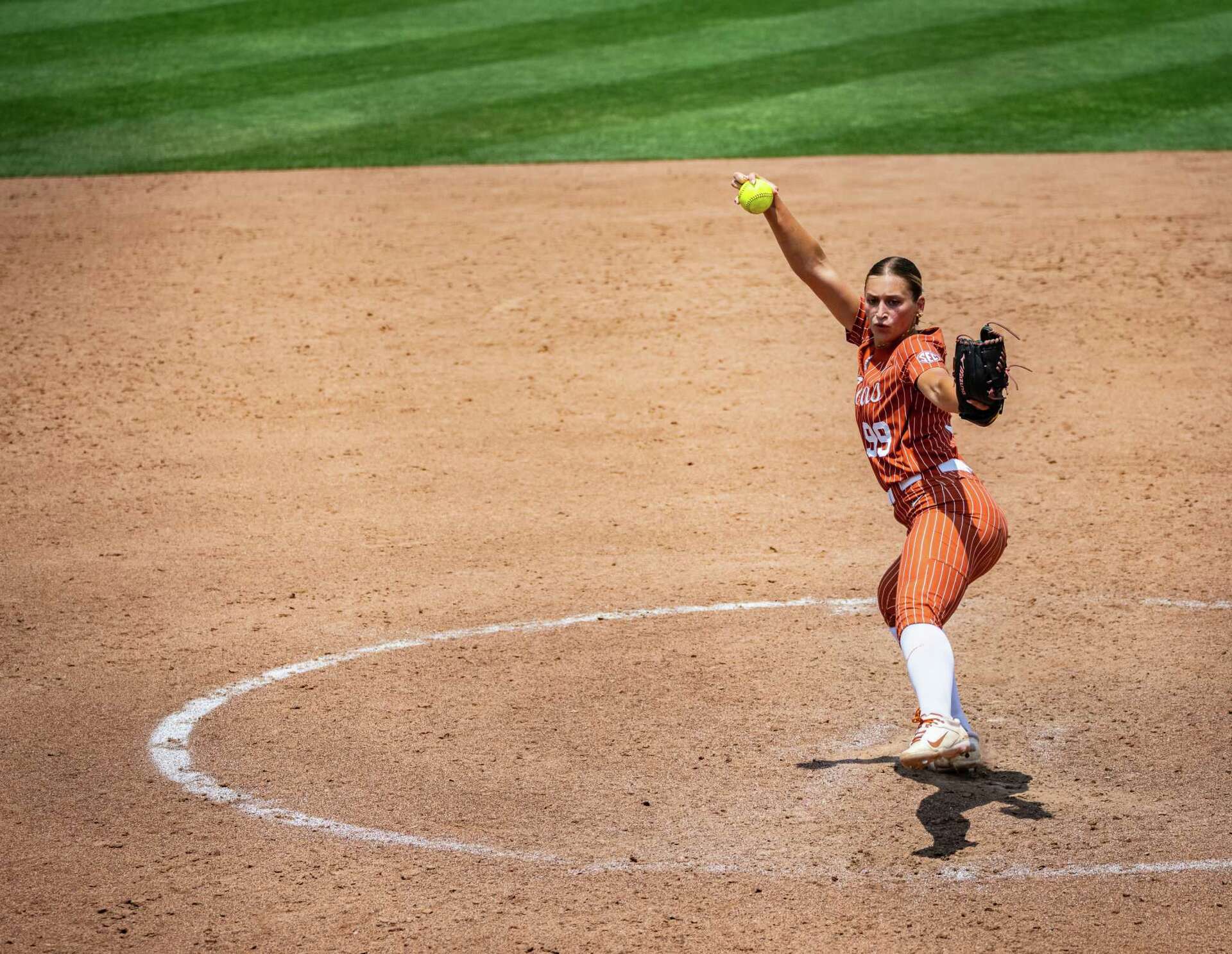 University of Texas softball team cruises to NCAA super regional