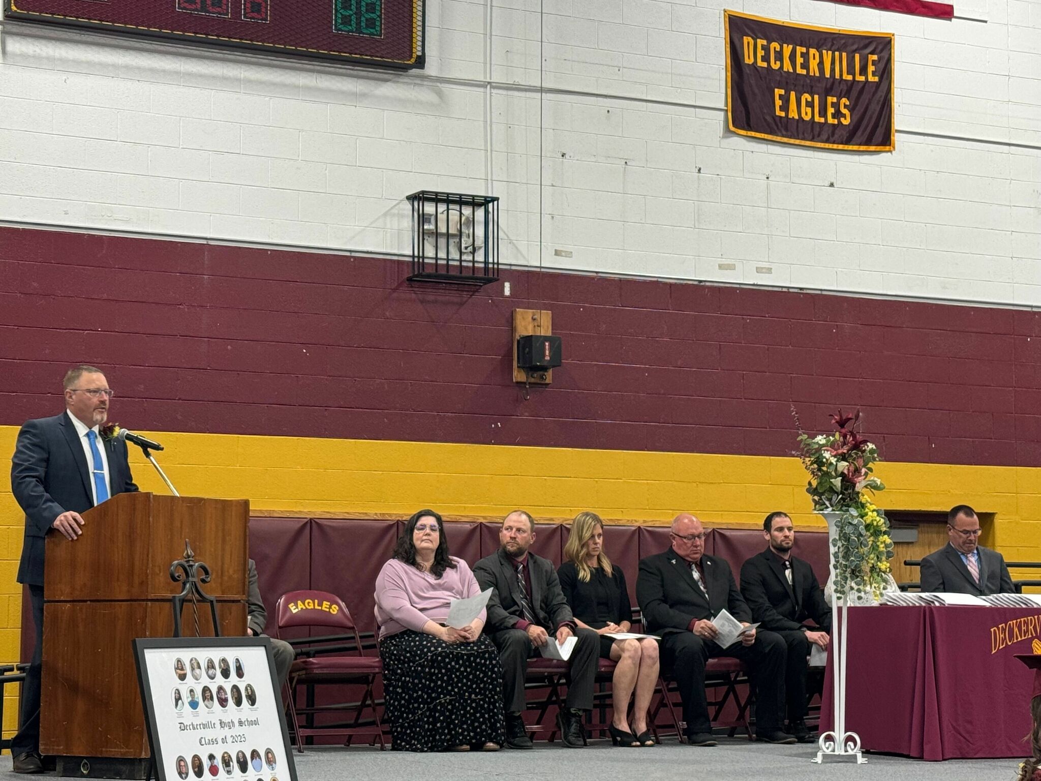 Deckerville honors 30 graduates at 2025 commencement ceremony