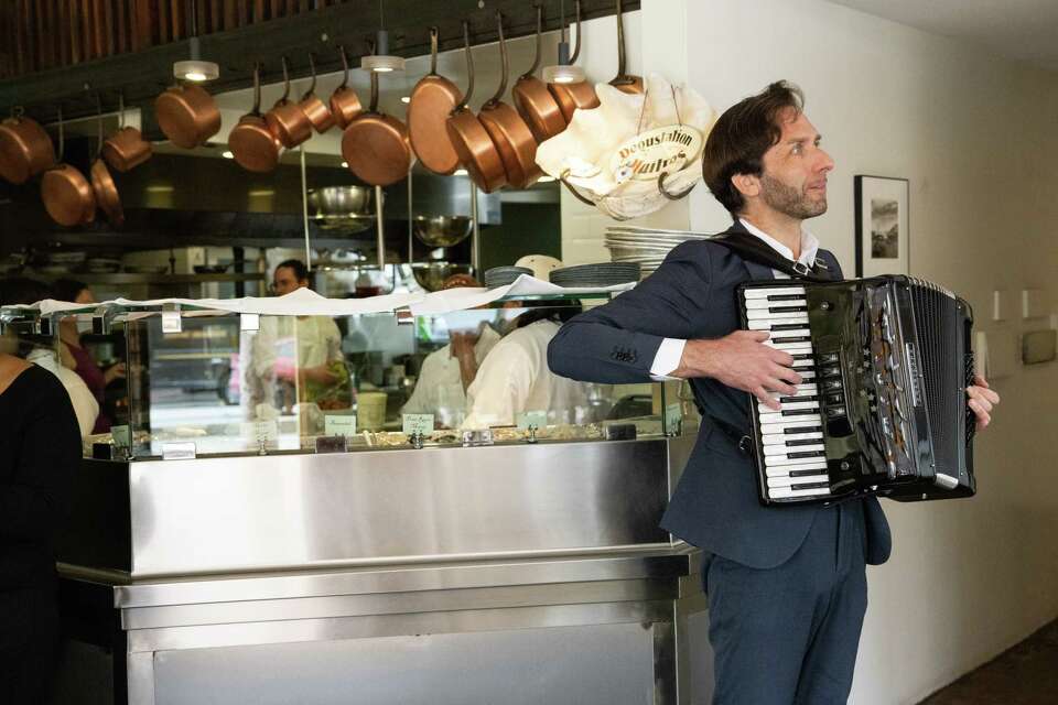 Rob Reich, musician with a regular gig at S.F.’s Zuni Café, dies at 47
