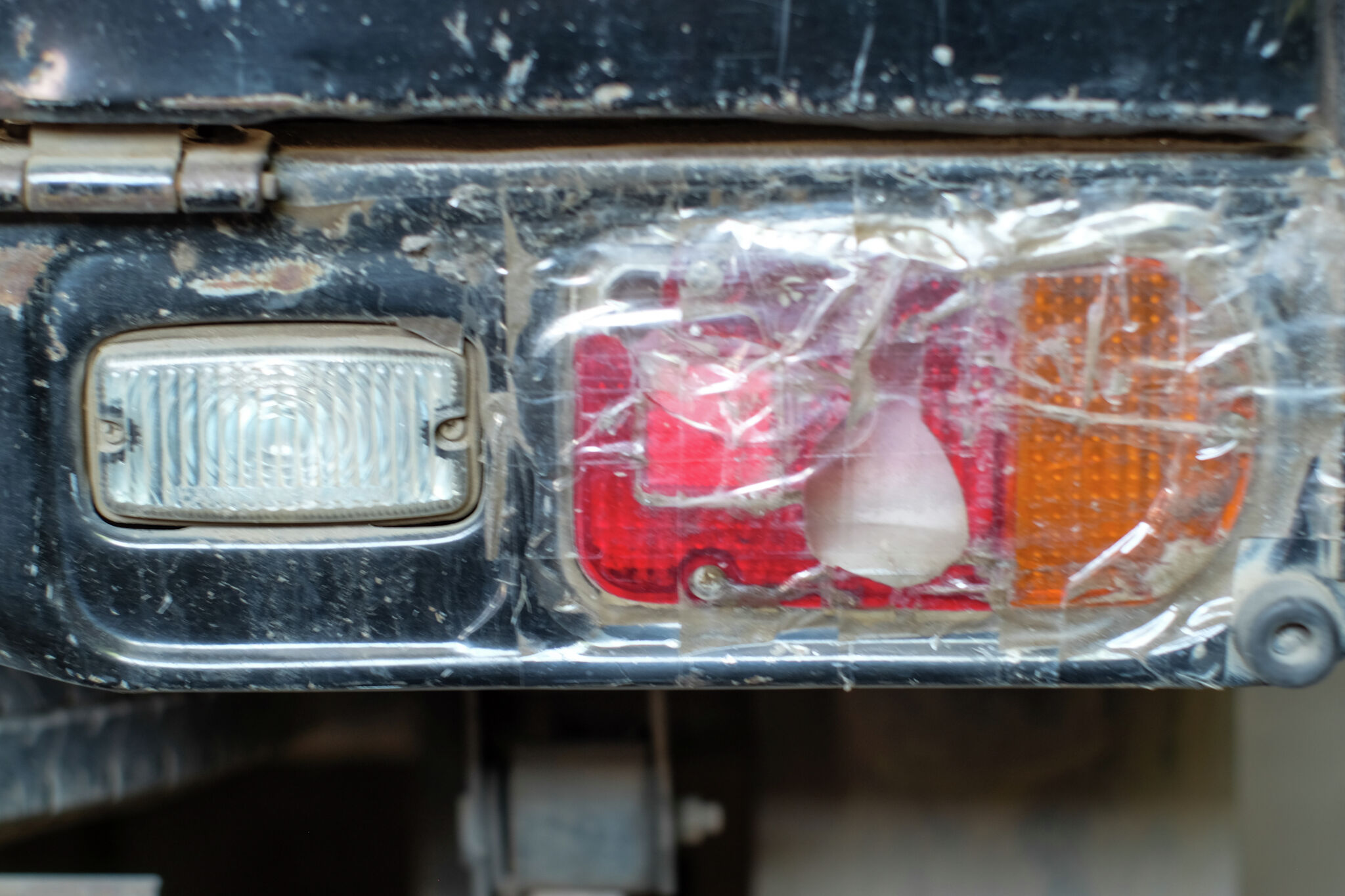 Vivian Distin, first wife of Johnny Cash, dies at 71