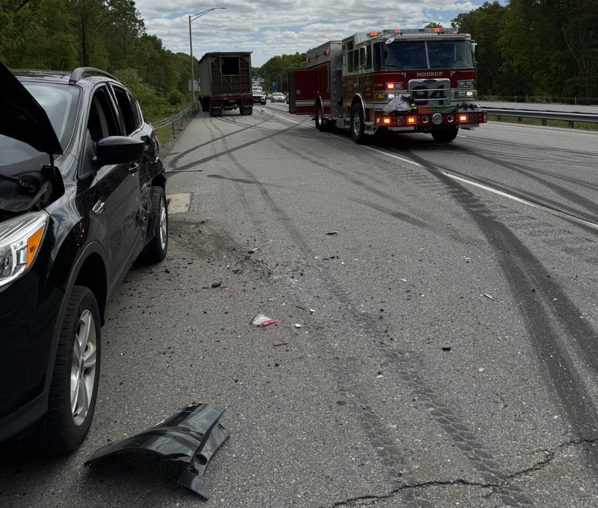 Plainfield crash involving multiple vehicles closed lanes on I-395