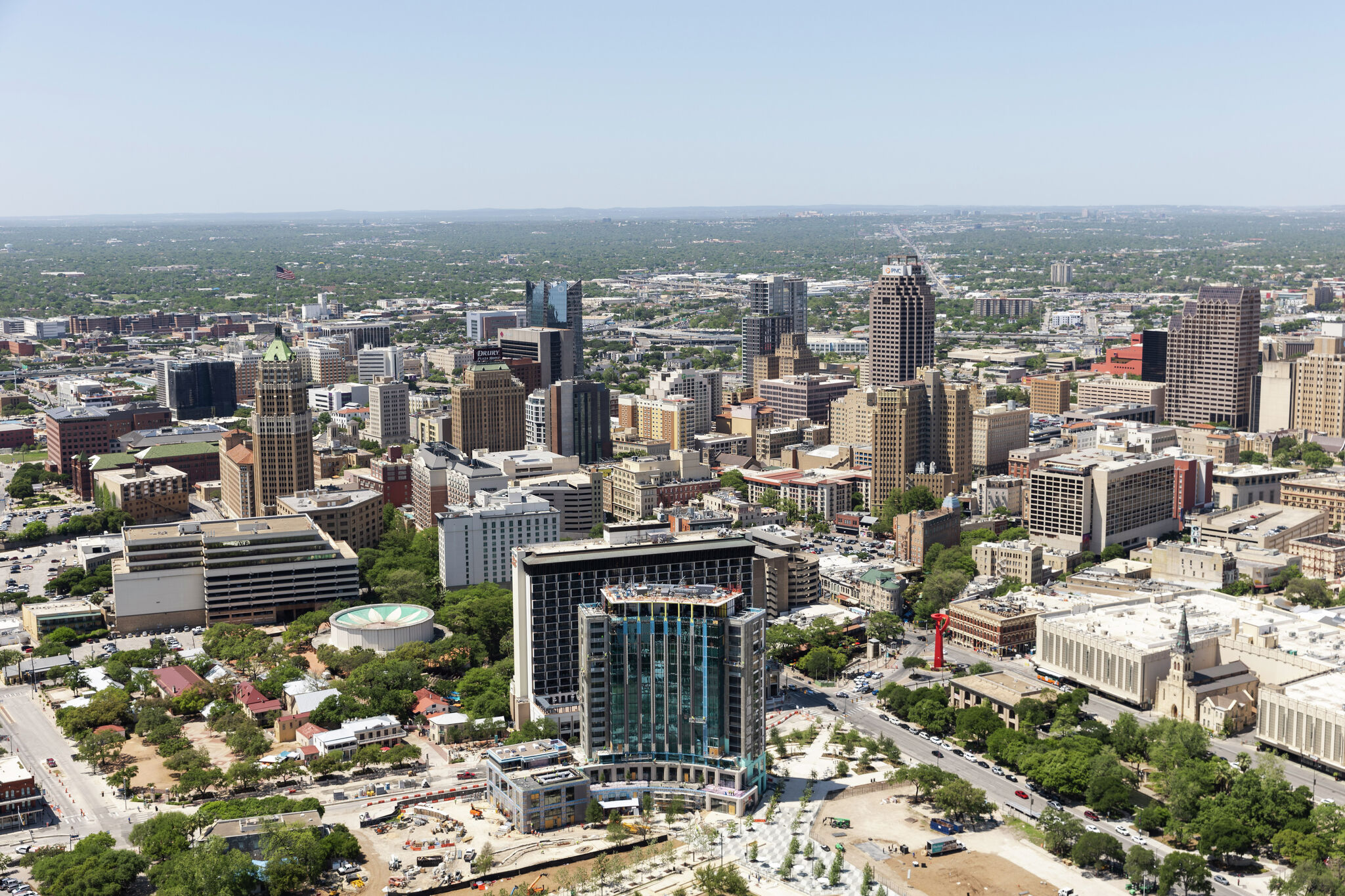 Texas hourly wage stagnates, as minimum wage rises in 20 states