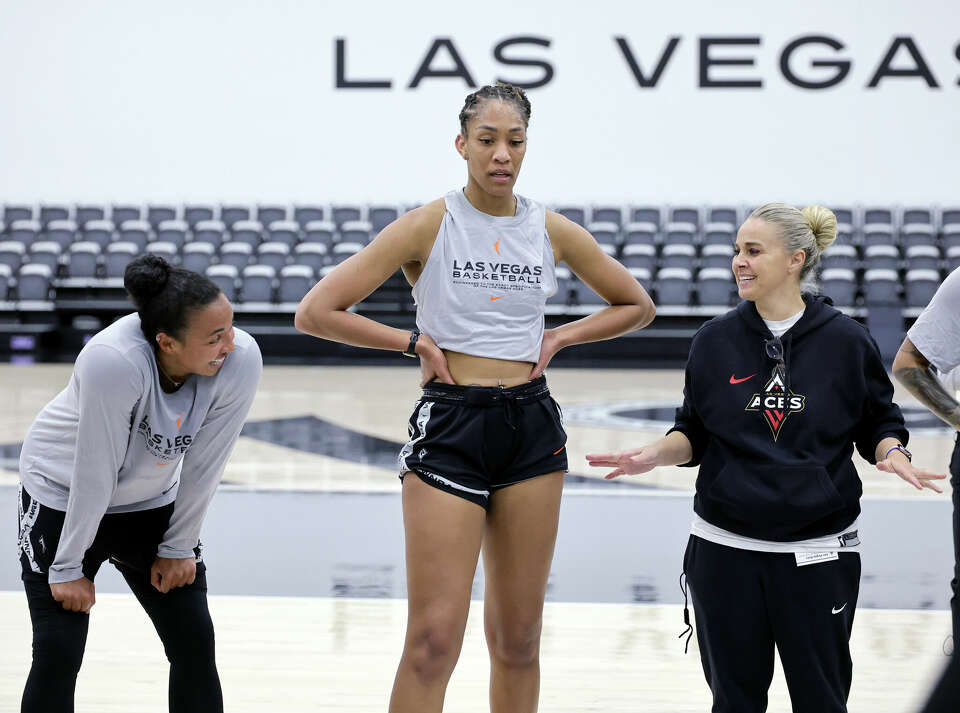 UConn alum Kiah Stokes finds success wtih Las Vegas Aces