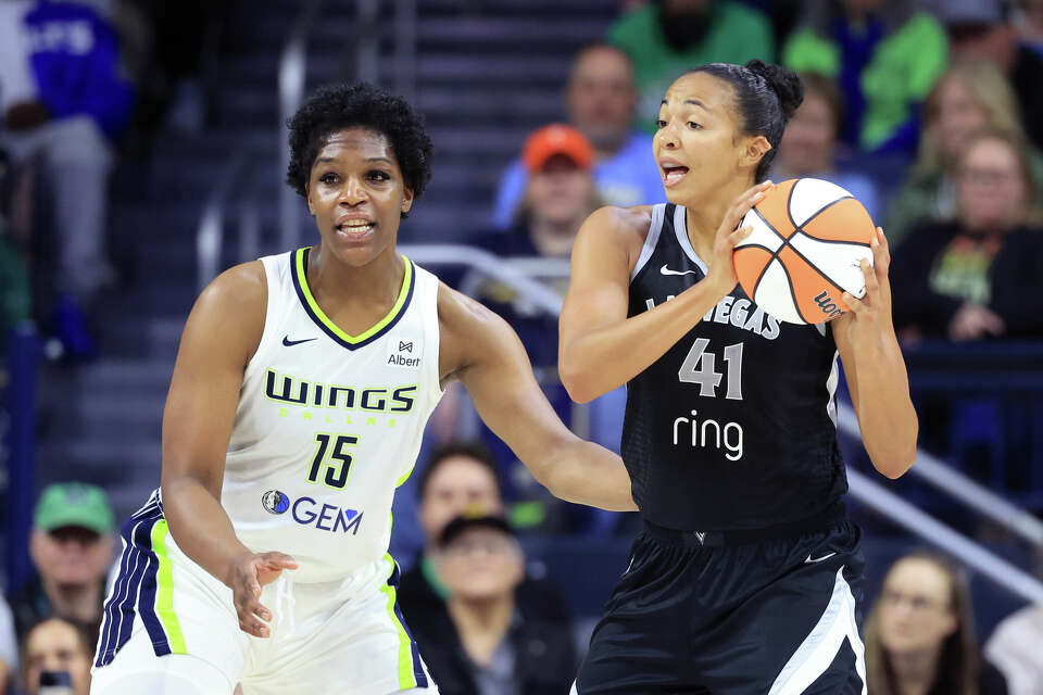 UConn alum Kiah Stokes finds success wtih Las Vegas Aces