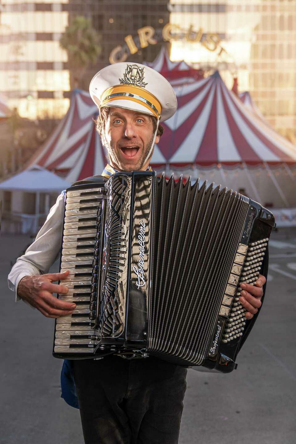 Rob Reich, musician with a regular gig at S.F.’s Zuni Café, dies at 47