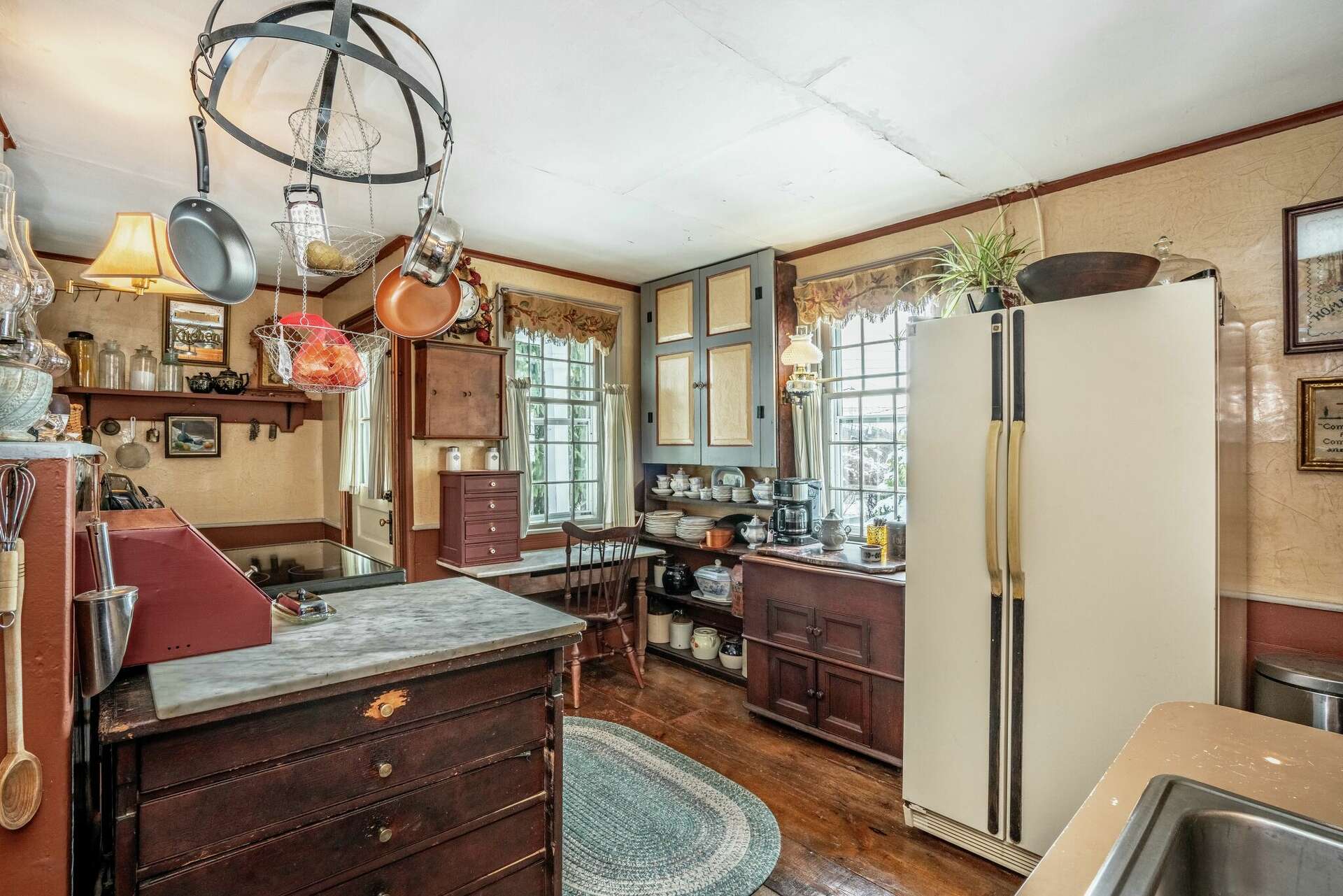 Middletown's 18th century Seth Wetmore House listed for $675,000