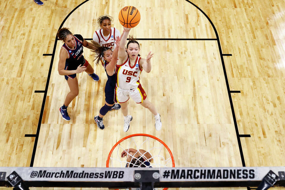 What you need to know about UConn commit Kayleigh Heckel