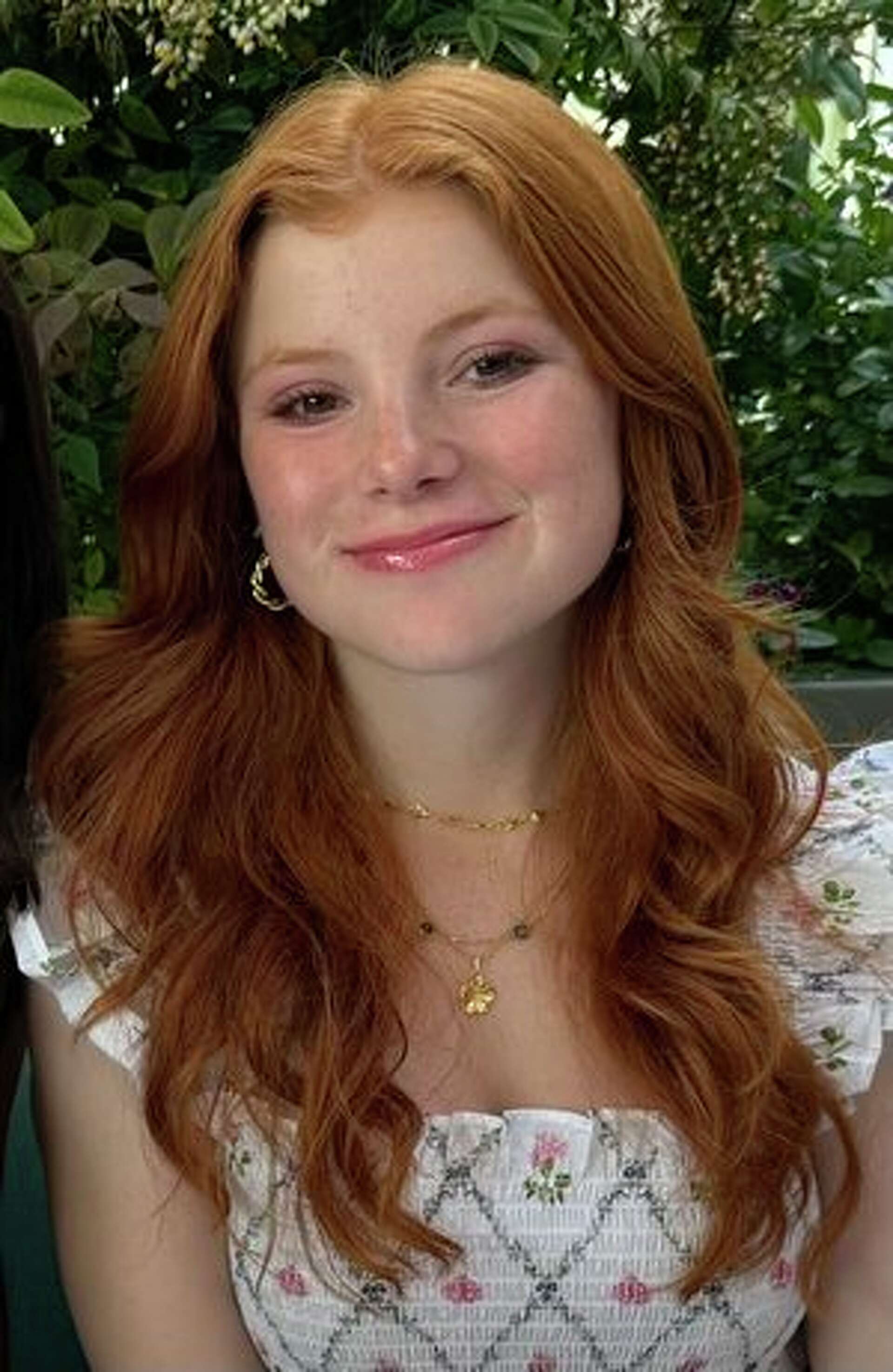 CT student becomes youngest American woman to climb Everest